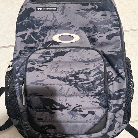 Oakley | Bags | Oakley Urban Camo Backpack In Black And Gray | Poshmark